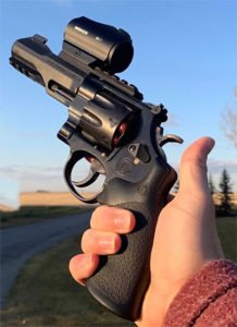 10 Best Scopes for .22 Pistol in 2022 - Expert's Picks & Guide - Night ...